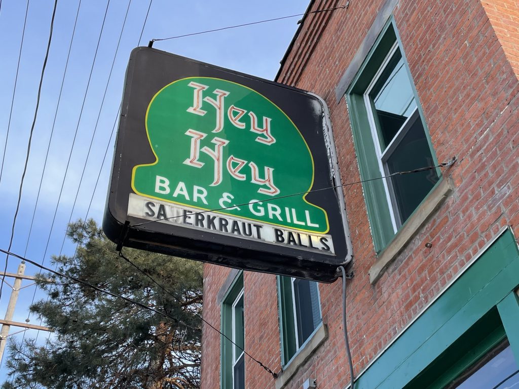 Hey Hey Bar & Grill - Scoundrel's Field Guide