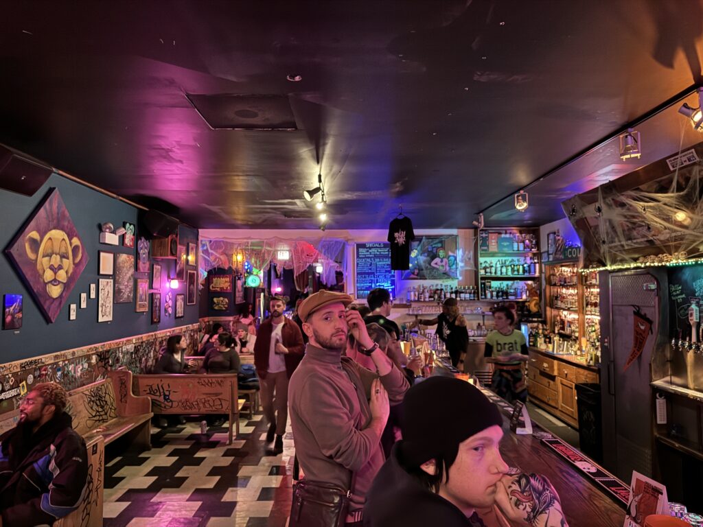 Cole's Bar Review - Scoundrel's Field Guide