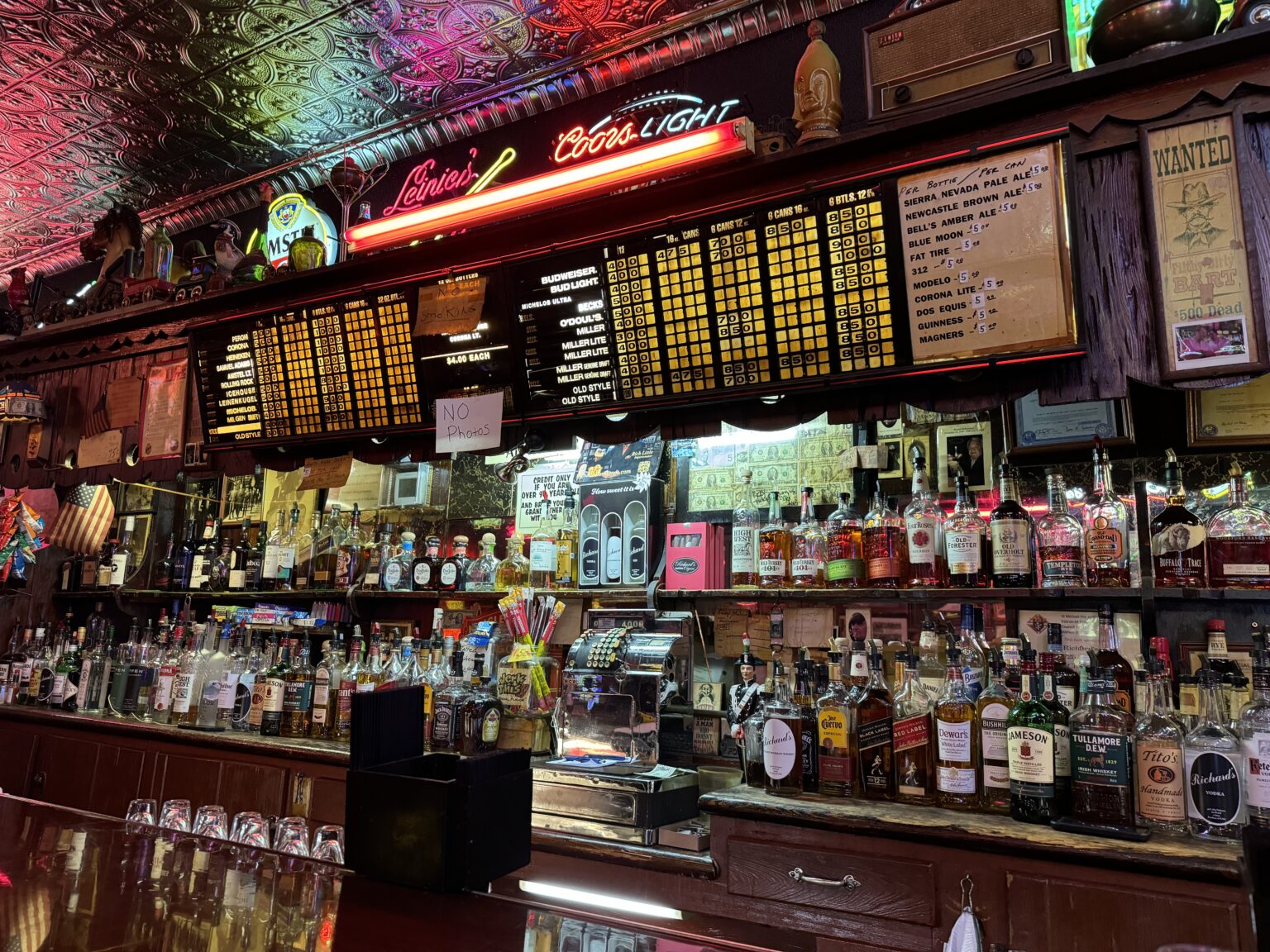 Richard's Bar Review - Scoundrel's Field Guide